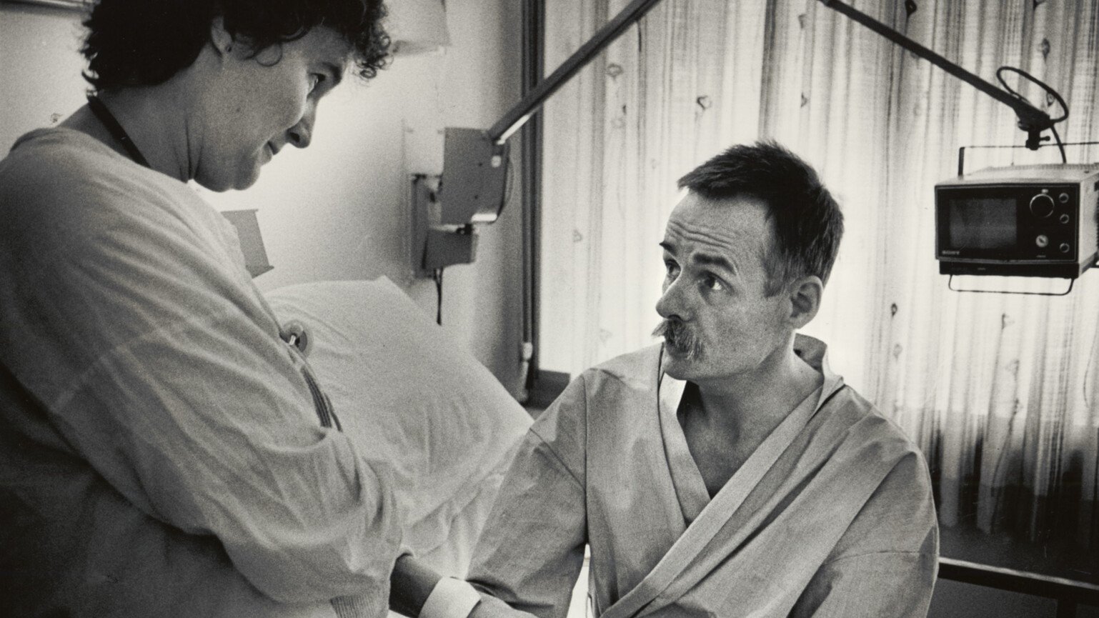 What we can learn from HIV to help end this pandemic | News | Wellcome